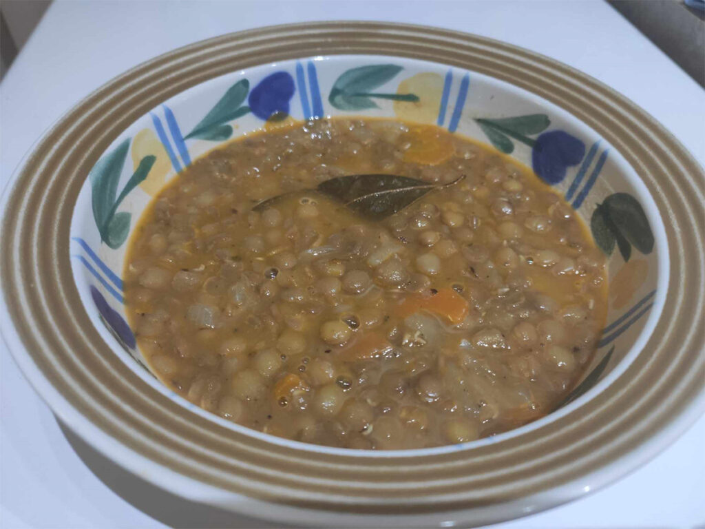Traditional Greek Lentil Soup - A Nutritious Mediterranean Classic ...
